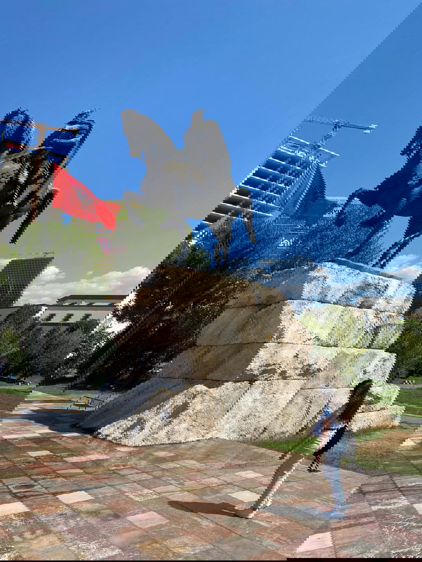 17 miejsc, które trzeba zobaczyć w Tirana